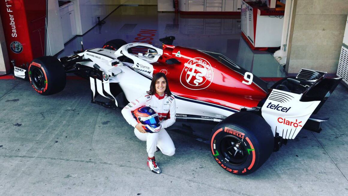 Alfa Romeo Racing: Tatiana Calderon diventa il primo pilota donna in F2 ...